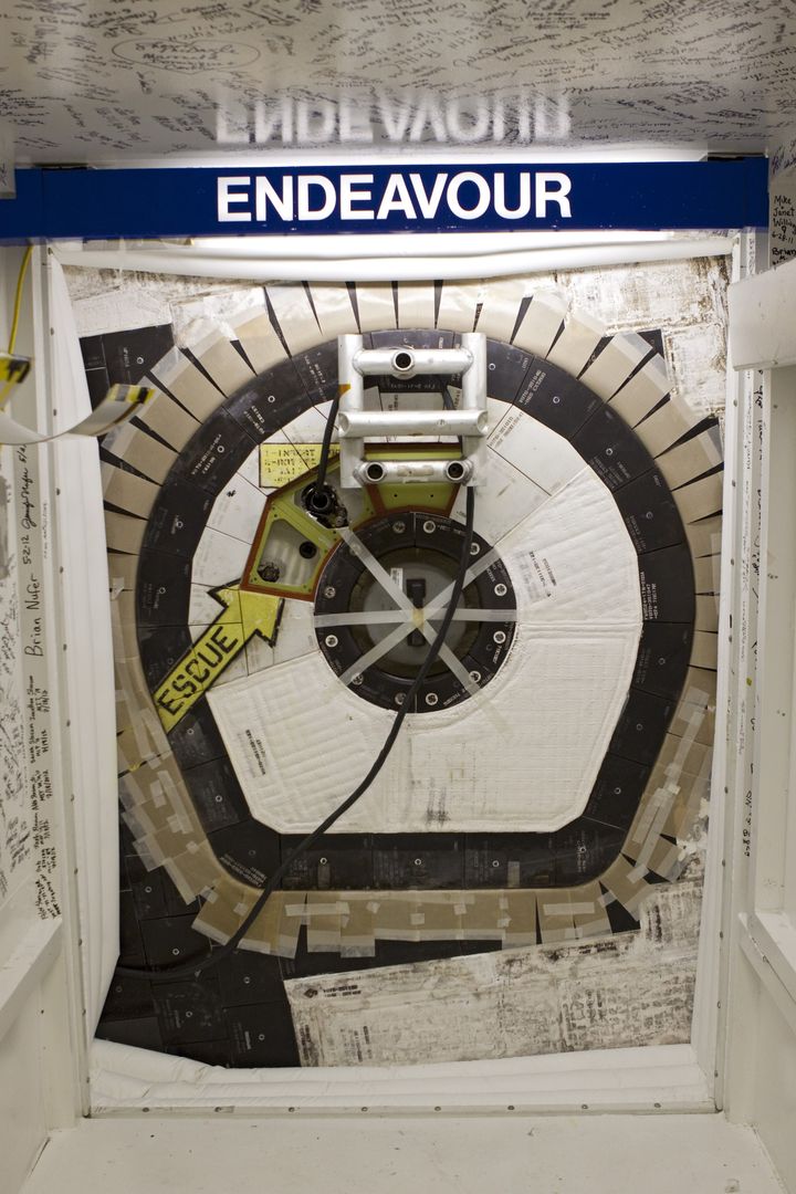 Space Shuttle Endeavour Hatch Sealed for Final Preparation at NASA ...