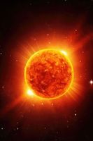 Glowing Red Sun in Outer Space with Vibrant Rays - Download Free Image ...
